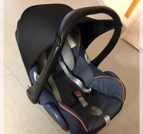 Кресло автомобильное maxi cosi cabriofix