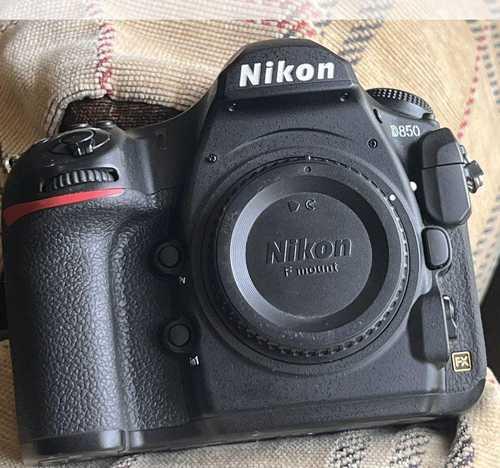 Nikon D850 Body