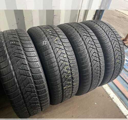 Pirelli Scorpion Winter 235/55 R18