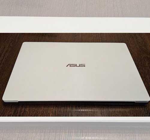 Ноутбук Asus x553m