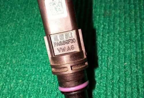 Датчик распредвала VAG 04L907601C