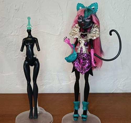 Кукла monster high