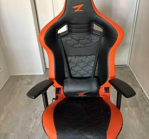 Кресло игровое ZET gaming Force Armor 3000M