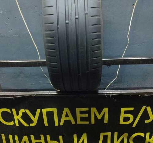Nokian Tyres Hakka Z 255/40 R19