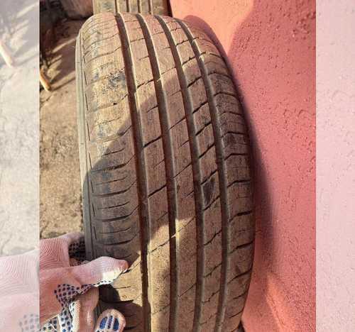 Sailun Atrezzo Elite 215/65 R16 98H