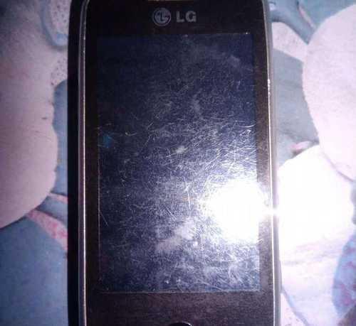 Телефон LG GS290