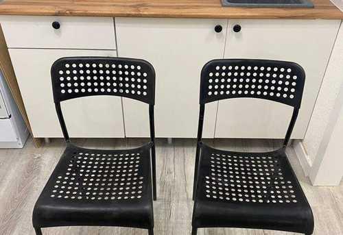 Два стула IKEA