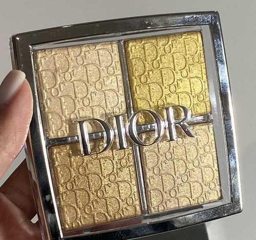 Dior палетка хайлайтер