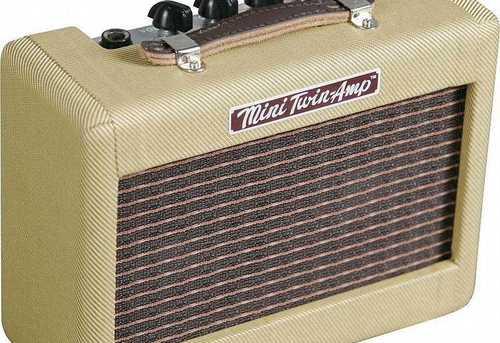 Fender Mini 57 Twin-Amp Комбоусилитель миниатюрный