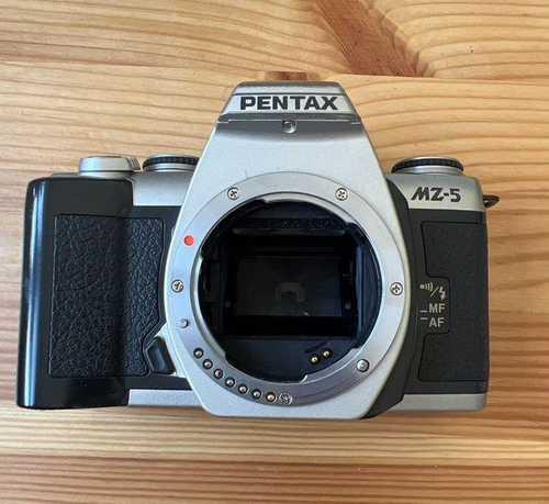 Pentax mz 5