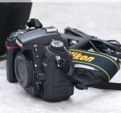 Nikon D7000 (Body) 13к пробег