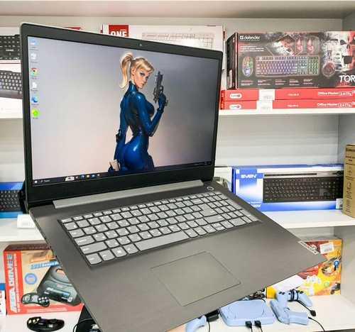 Ноутбук Lenovo 17"/i3/8Gb/SSD/HDD1Tb