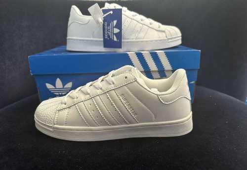 Adidas superstar