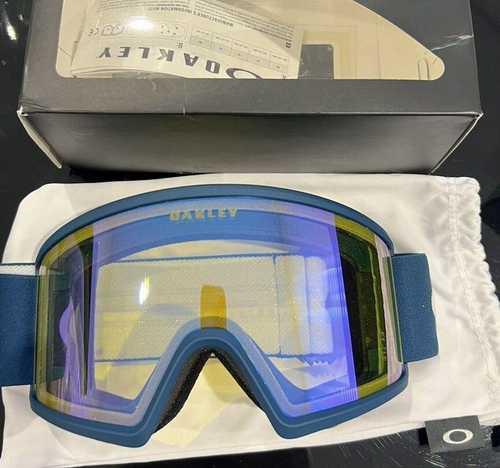 Горнолыжные очки oakley