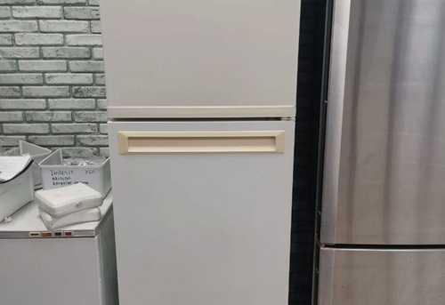 Трехкамерный холодильник Stinol б\у