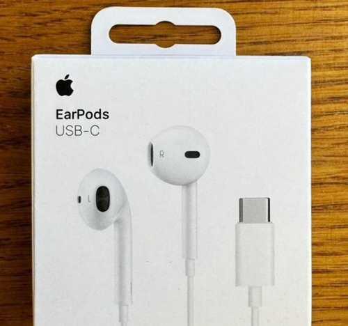 Наушники Apple EarPods USB-C (на iPhone 15)