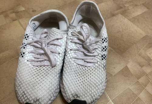 Кроссовки adidas deerupt