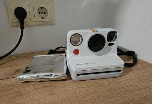 Polaroid now белый. Картридж в комплекте