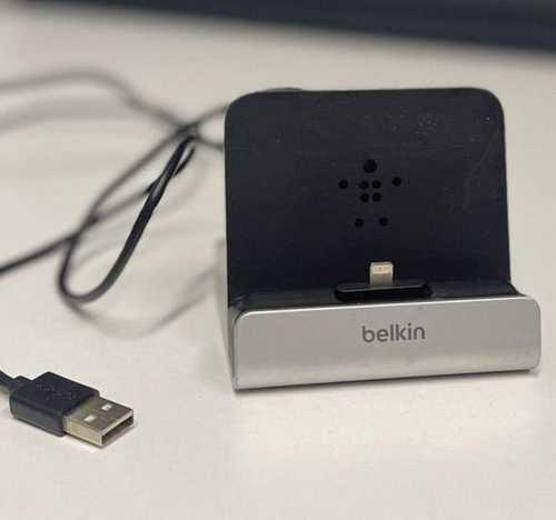 Док-станция для iPhone Belkin