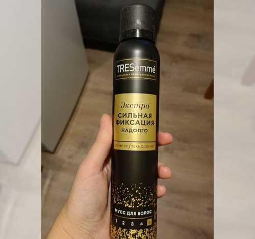 Мусс для укладки волос Tresemme Экстрасильная