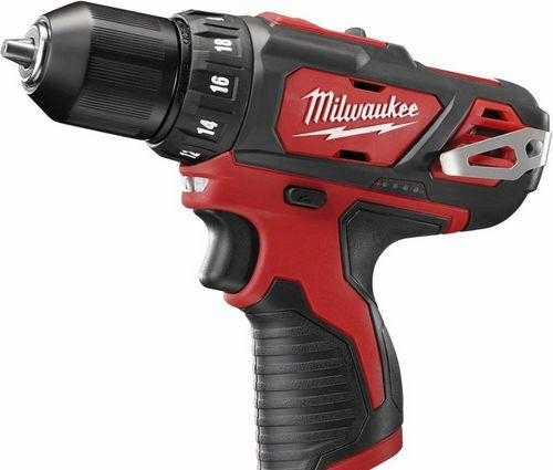 Дрель шуруповерт Milwaukee M12 BDD-0 (2407-20)