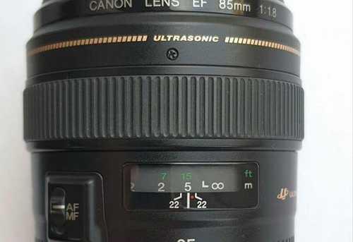 Объектив Canon 85 mm 1.8