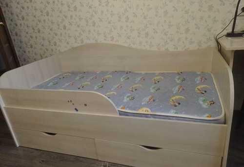 Детская кровать от 3 лет с бортиками б/у