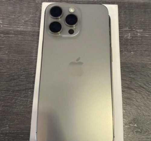 iPhone 15 Pro Max, 256 ГБ