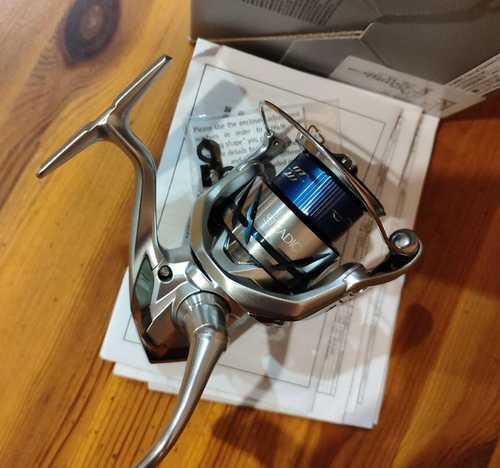 Катушка shimano stradic 23 2500