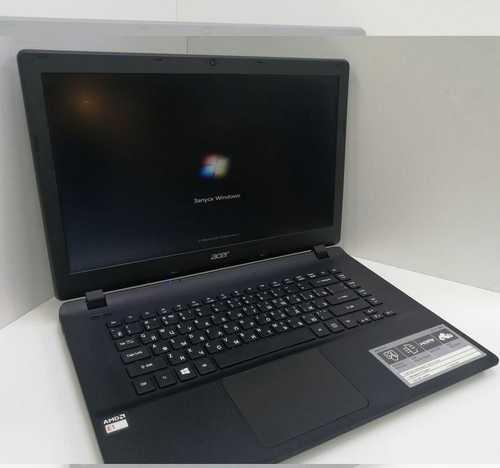 Ноутбук Acer. es1-521-26uw