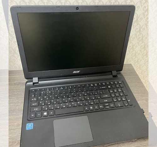 Acer Aspire ES1-533