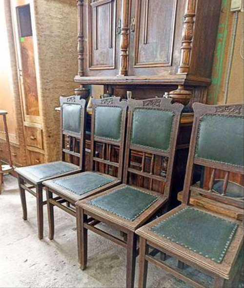 Старинные антикварные стулья