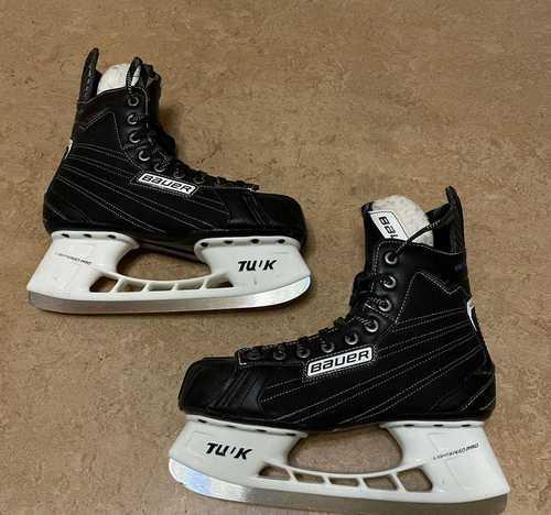 Хоккейные коньки Bauer Nexus 4000, размер 9R, на 4