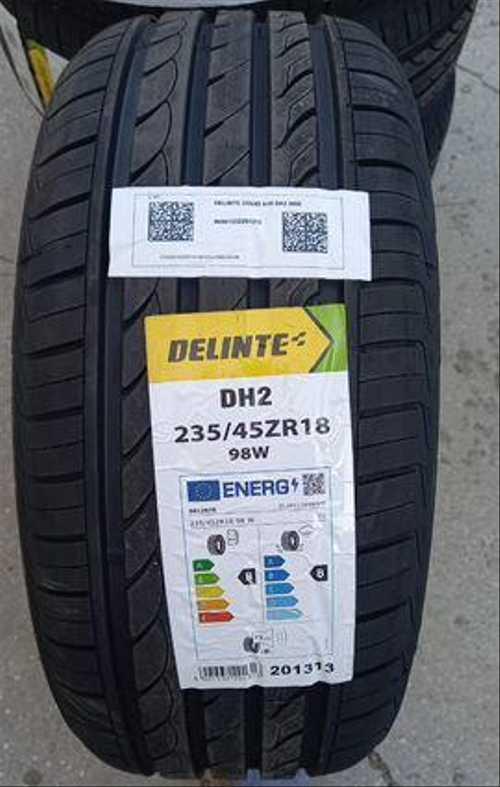 Delinte DH2 235/45 R18