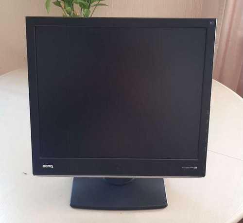 Монитор Benq E700 LCD