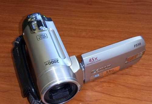 Видеокамера Canon FS10