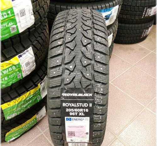 Royal Black Royal Stud II 205/60 R16 96T