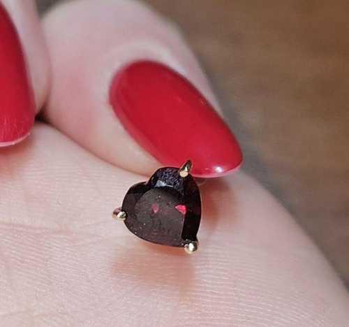 Серьги золотые с гранатом