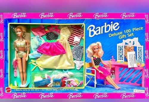 Barbie 1992 Deluxe 100 Piece Gift Set