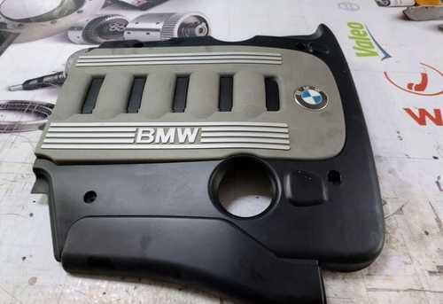 Накладка крышки двигателя BMW