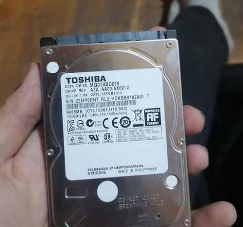 Жесткий диск - toshiba mq01abd075