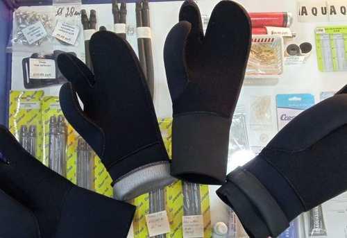 Неопреновые носки и перчатки для подводной охоты