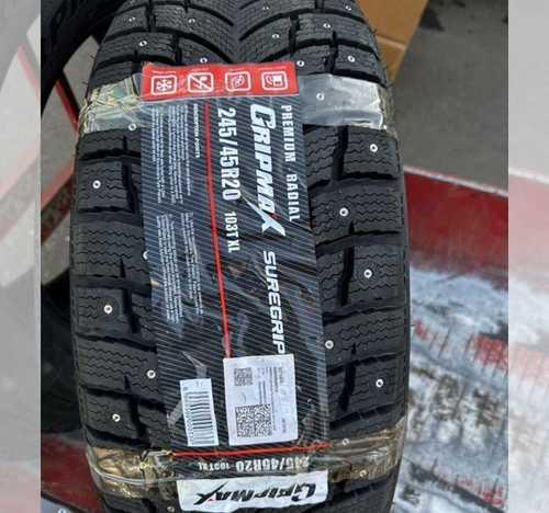 Gripmax SureGrip Pro Ice 245/45 R20