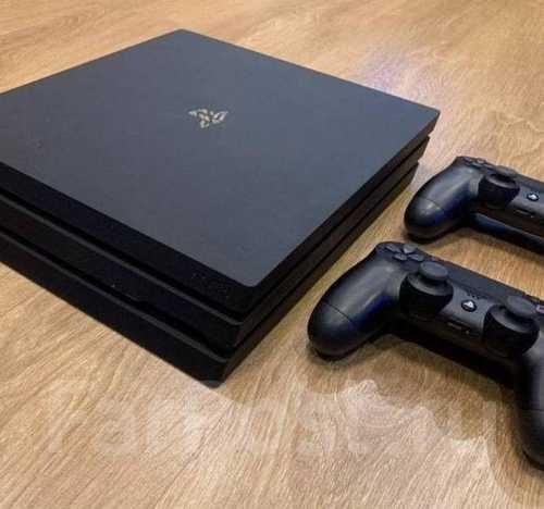 Sony playstation 4 pro 1tb 2 геймпада