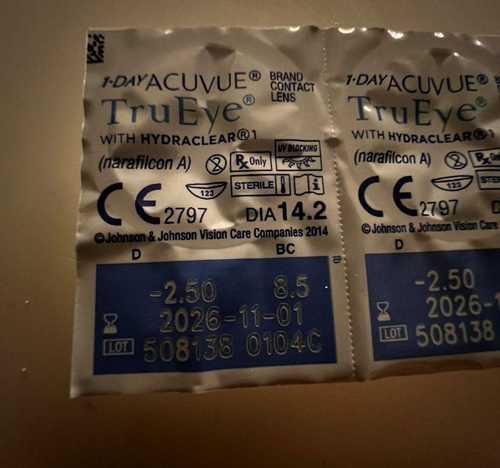 Acuvue TruEye -2.5 D8.5 Dia 14.2