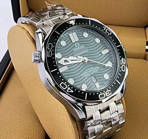 Мужские часы Omega seamaster green