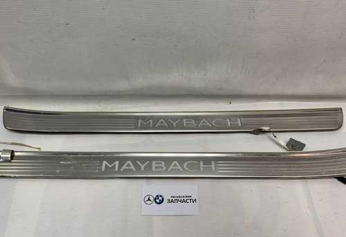 Накладка порога задняя с подсветкой Maybach X222