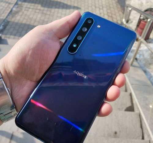 Sharp Aquos R5G, 12/256 ГБ