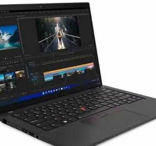 Ноутбук Lenovo ThinkPad P14s Gen3 21AK008TGE