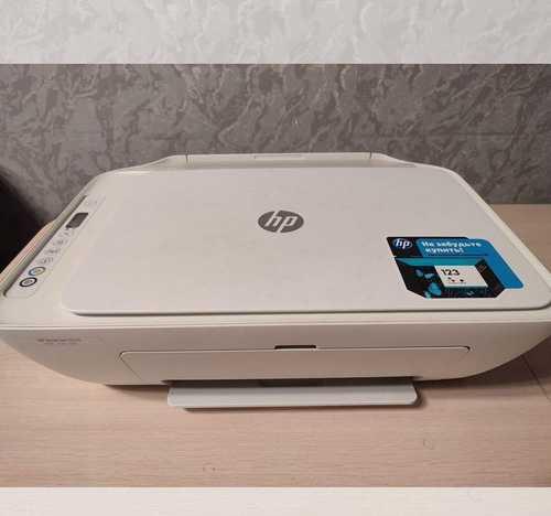 Принтер HP DeskJet 2620